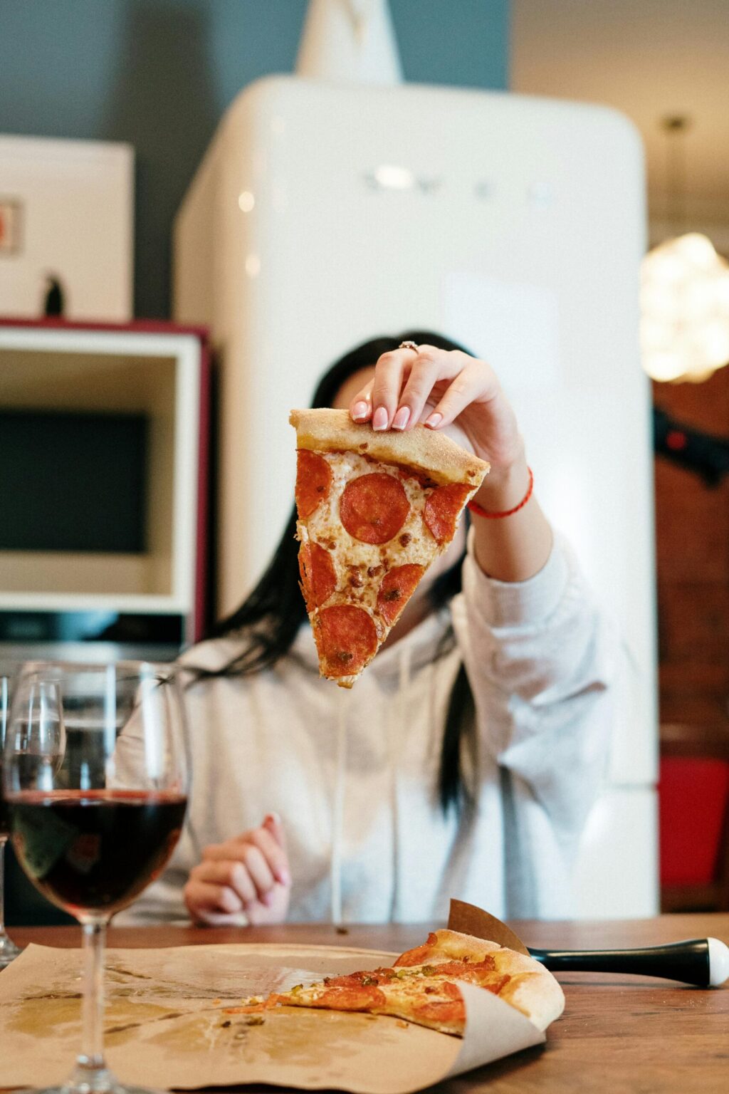 Overcoming Emotional Eating Through Telehealth Therapy - ReachLink