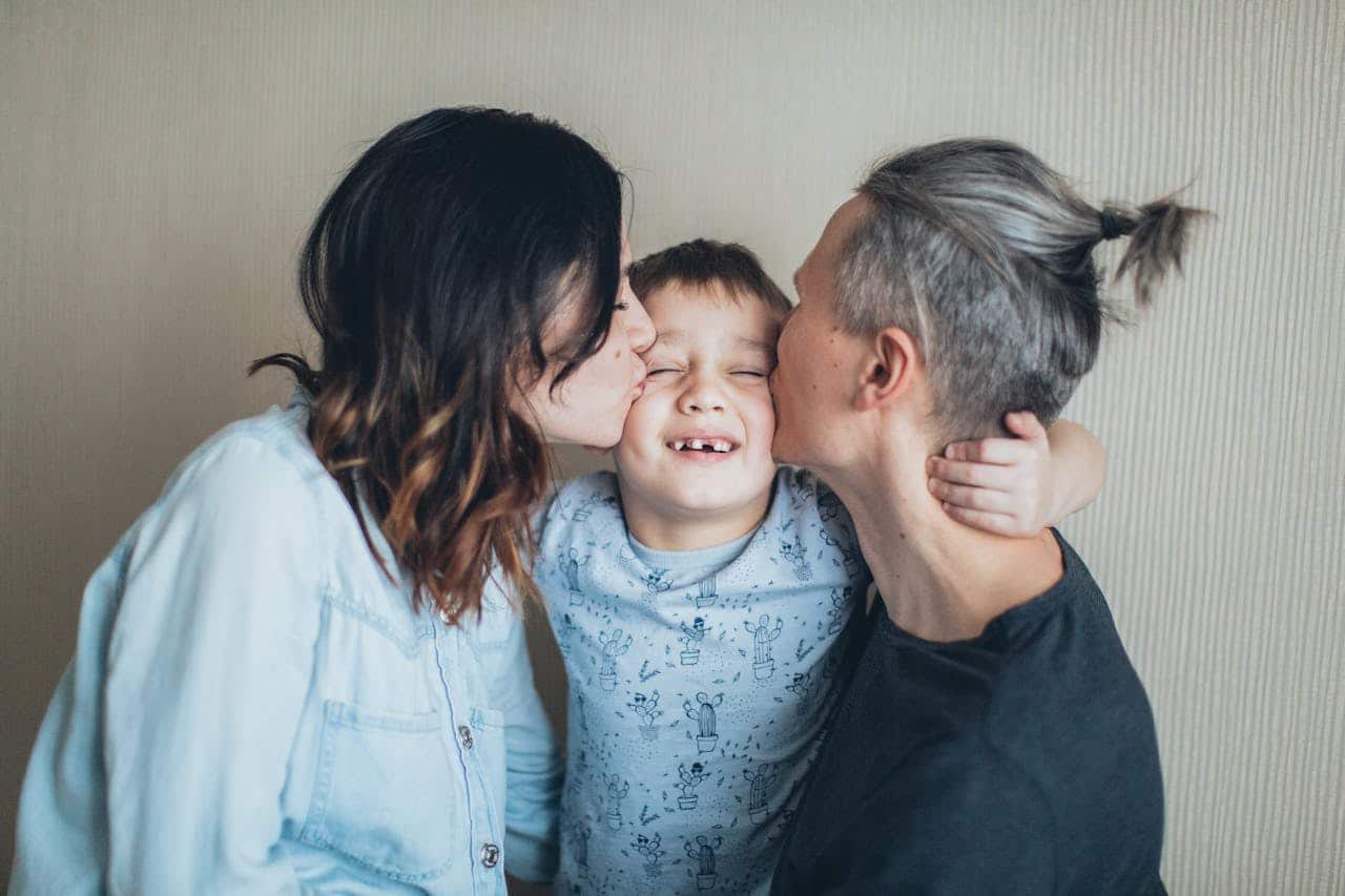 Effective Parenting Practices for Nurturing Kids [Guide]
