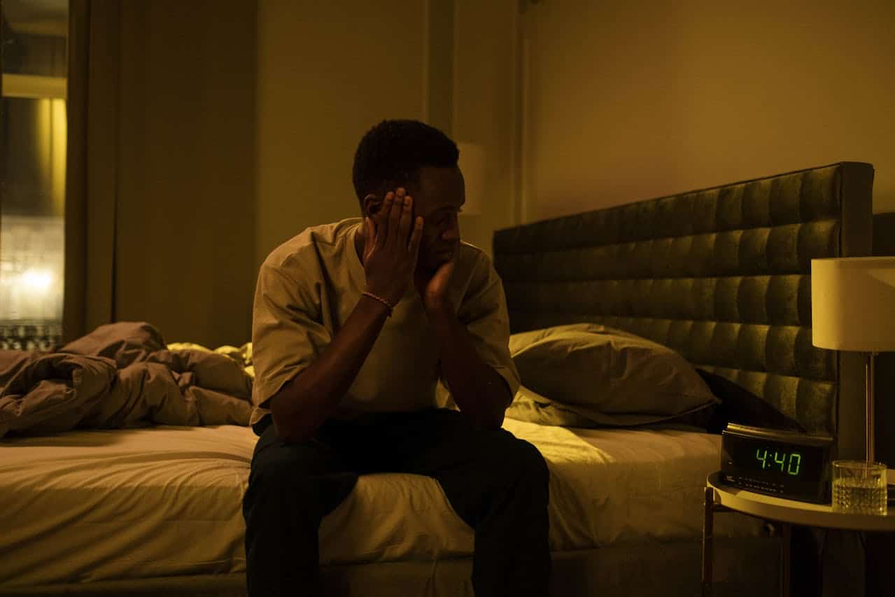 How Sleep Deprivation Affects Your Mental Health [Guide]