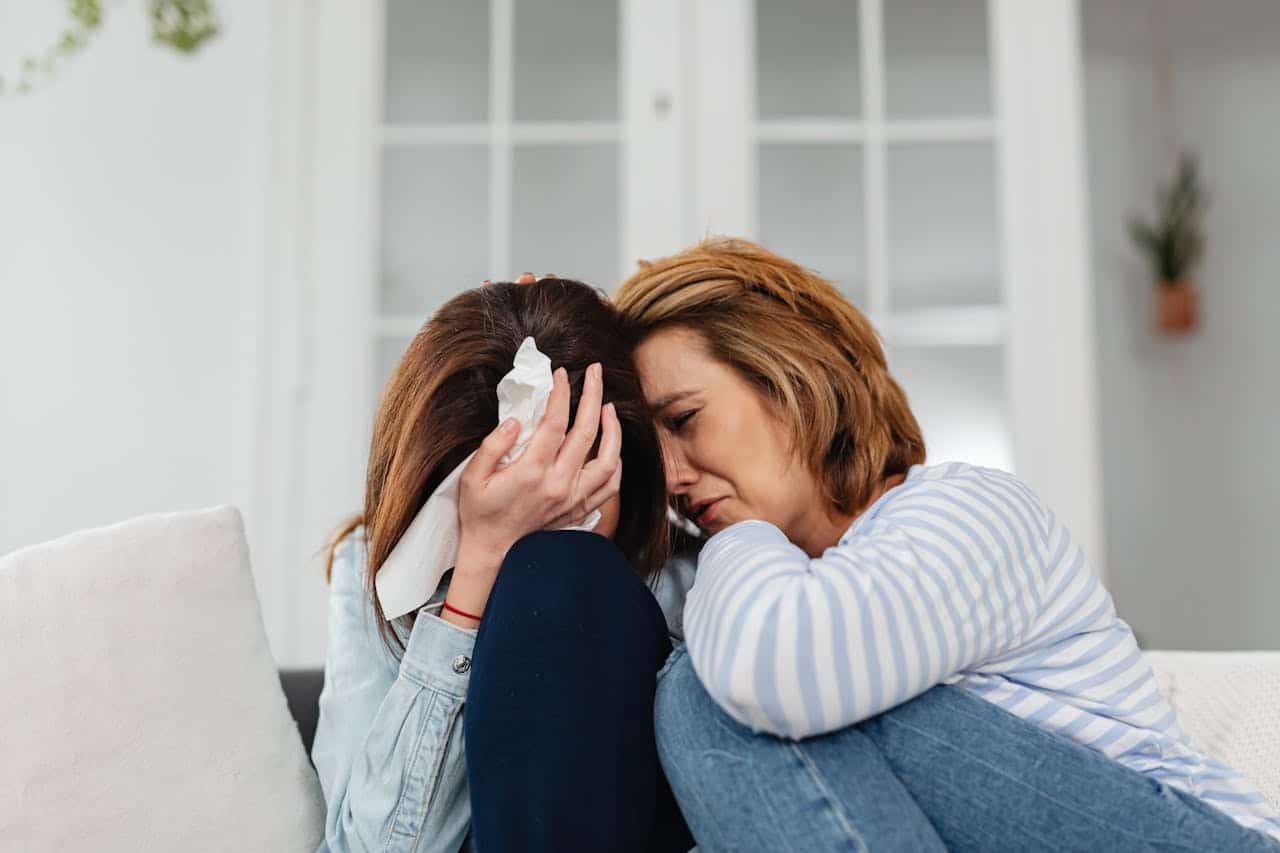 What to Say When a Friend Is Suicidal (And What Not To)